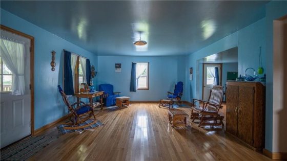 Inside An Amish Home With A Picture-Perfect Interior (21 Photos ...