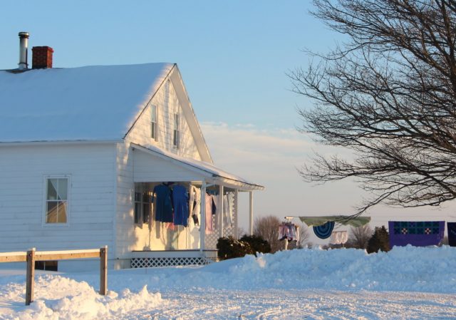 Winter In The New Wilmington Amish Community (20 Photos) - Amish America