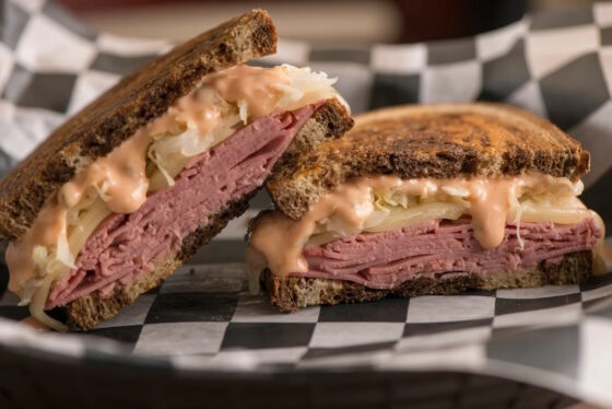 Lancaster County: 10 Amish-Style Restaurants For Your Next Visit ...