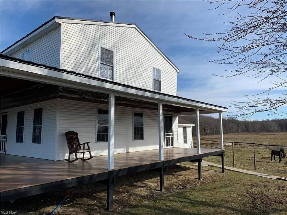 Inside A Simple “Ohio Nebraska” Amish Home (15 Photos) - Amish America