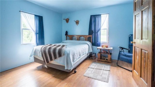 Inside An Amish Home With A Picture-Perfect Interior (21 Photos ...