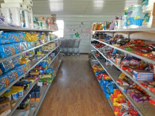 A (Calm) Christmas Shopping Weekend In Amish Country (25 Photos ...