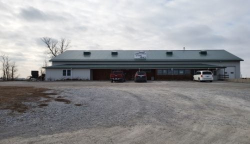 Visiting Kalona, Iowa: The Town & Amish Community (23 Photos) - Amish ...