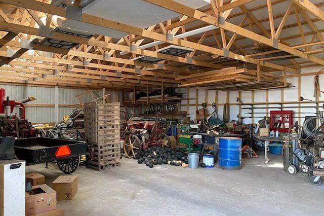 An Amish Shop-Home-Farmette For Sale (12 Photos) - Amish America