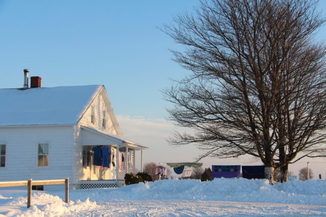 Winter In The New Wilmington Amish Community (20 Photos) - Amish America