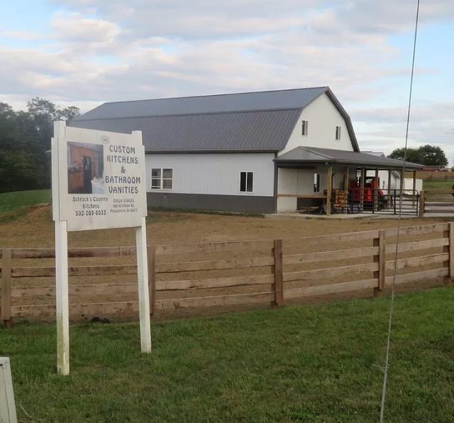 This 2-in-1 Amish Shop Home Is For Sale (22 Photos) - Amish America