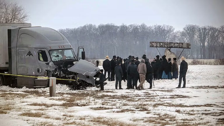 Four Amish men killed after semi slams into “Amish taxi” van head-on ...